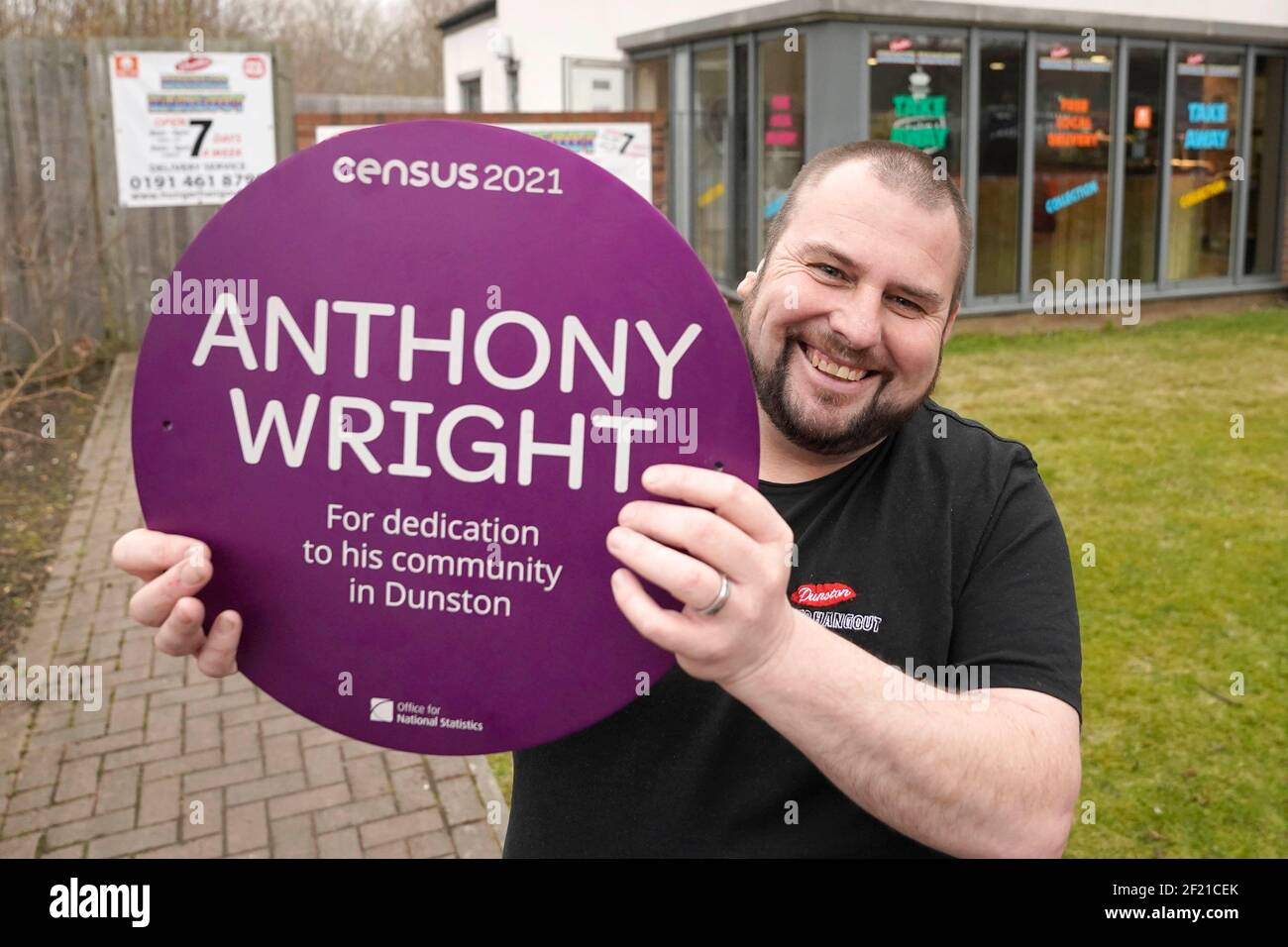 Purple plaque hi-res stock photography and images - Alamy