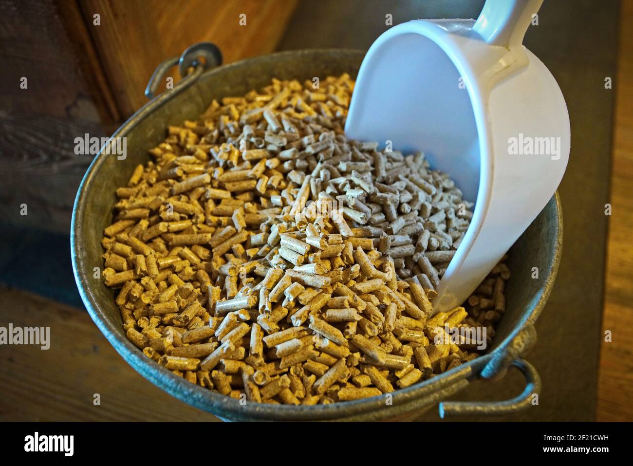 Biomass pellet pellets hi-res stock photography and images - Alamy