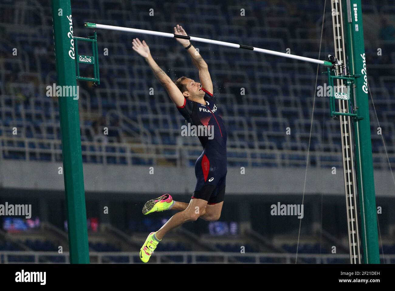 France s Renaud Lavillenie Athletics Men s Pole Vault wins the silver ...
