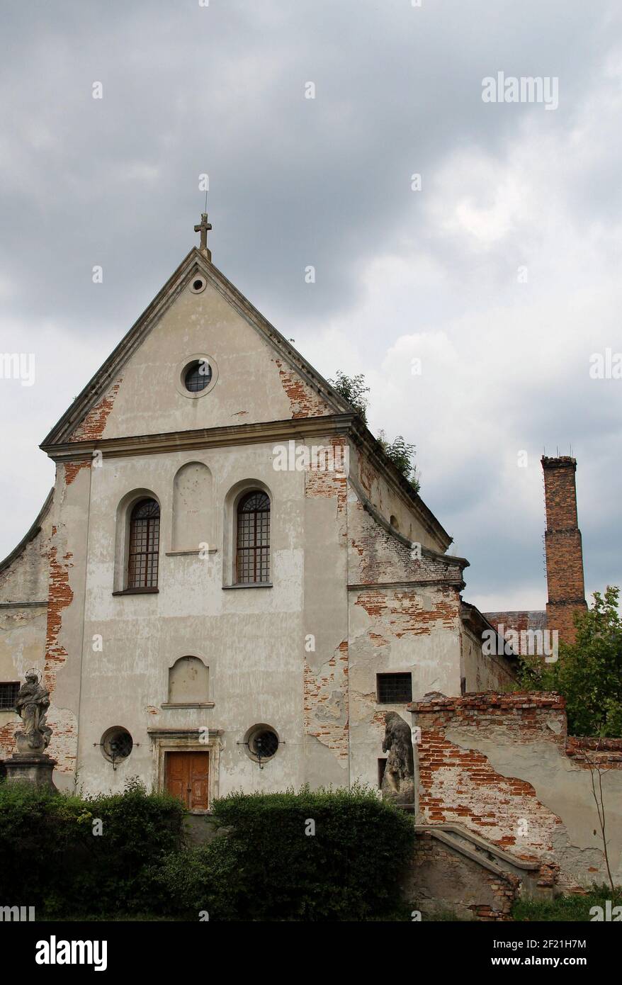 Old Religious Statues In Front Of Abandoned Church Stock Photo - Alamy