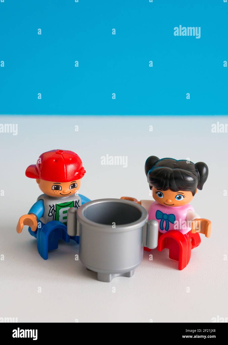Camping lego hi-res stock photography and images - Alamy