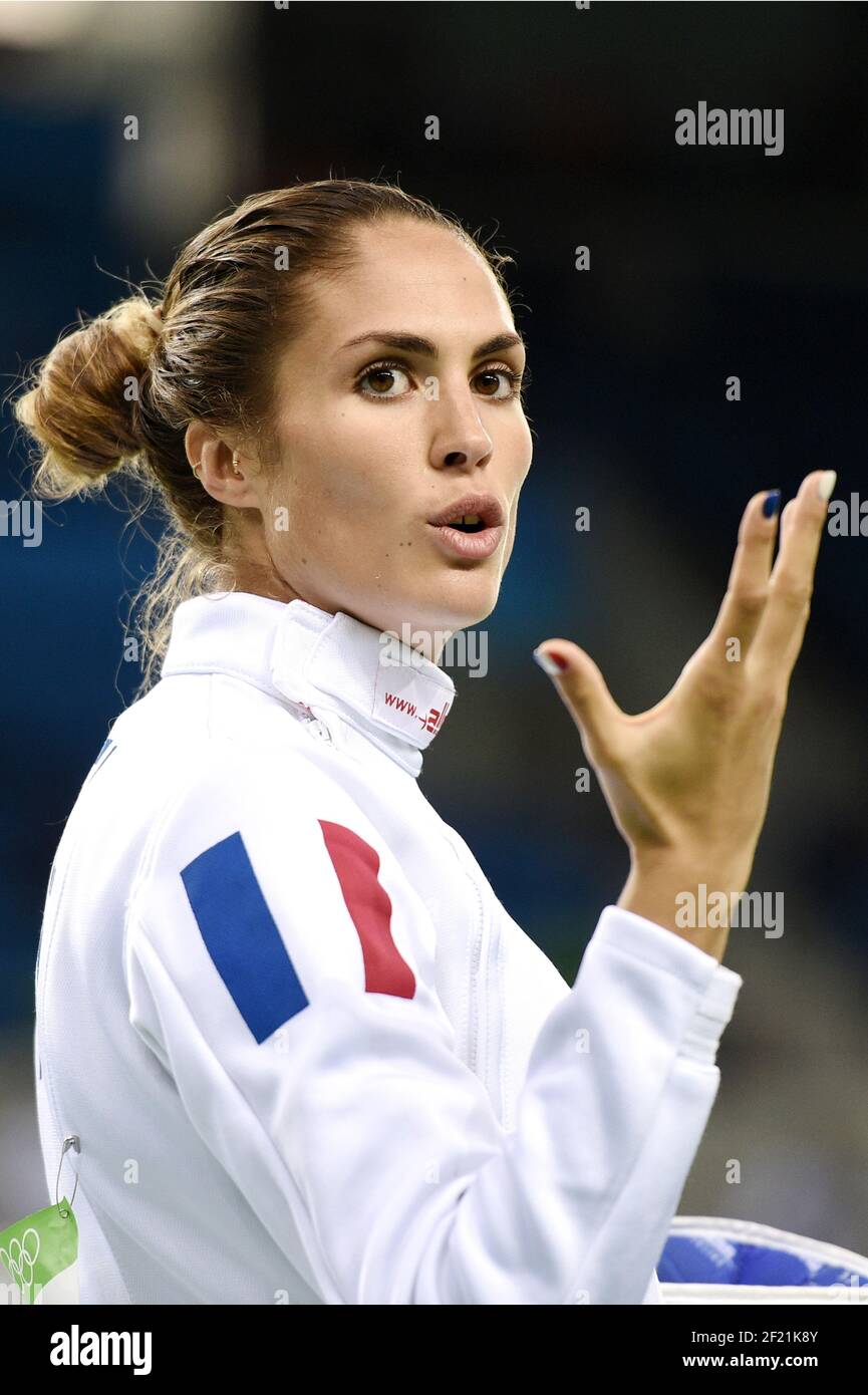 Elodie clouvel fencing hi-res stock photography and images - Alamy