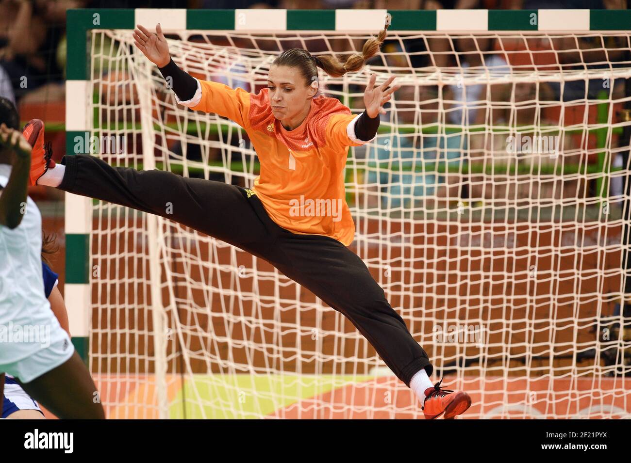 Laura glauser hi-res stock photography and images - Alamy