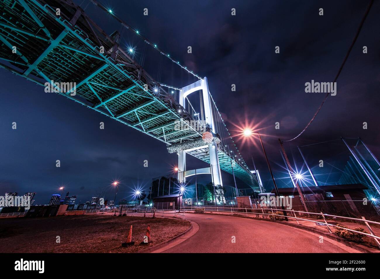Multi level bridge hi-res stock photography and images - Alamy