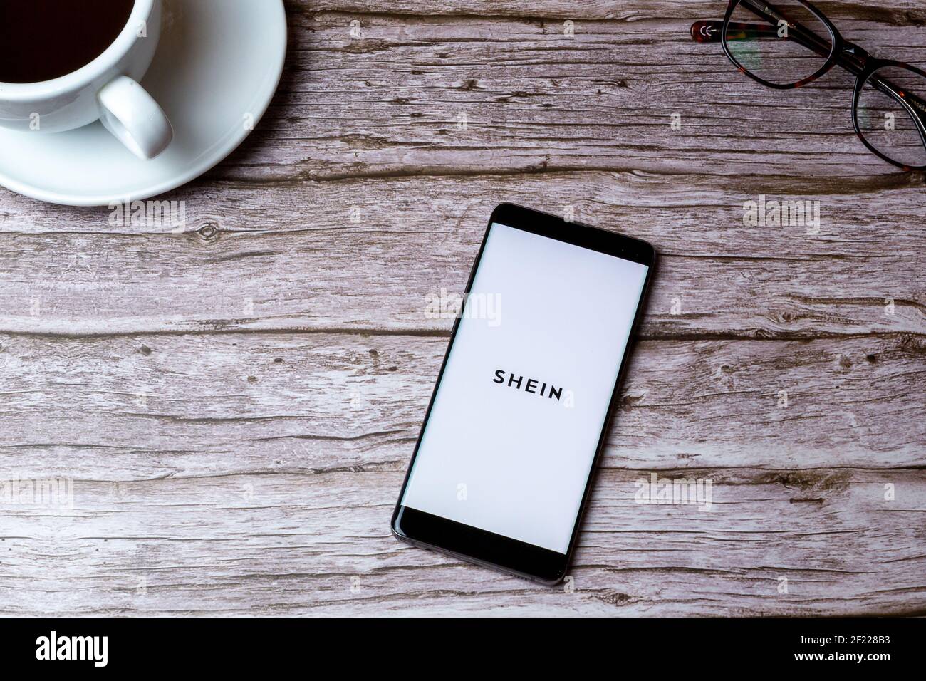 Shein hi-res stock photography and images - Alamy
