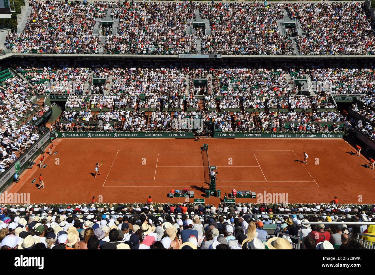 llustration of the Philippe Chatrier court during the Roland Garros ...