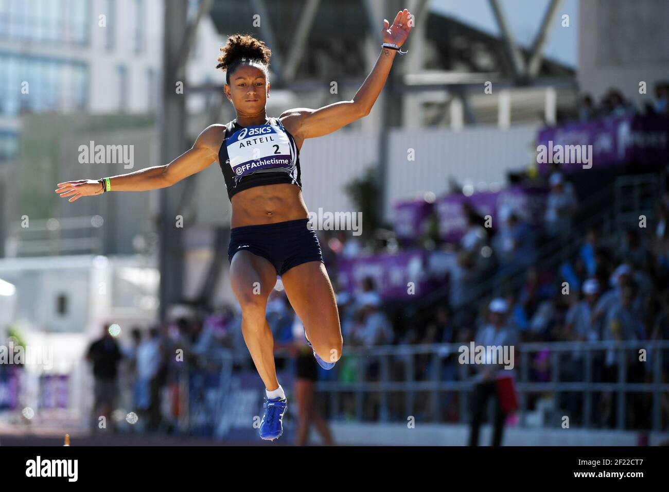 Laura Arteil competes in women Heptatlon long jump during the Elite ...