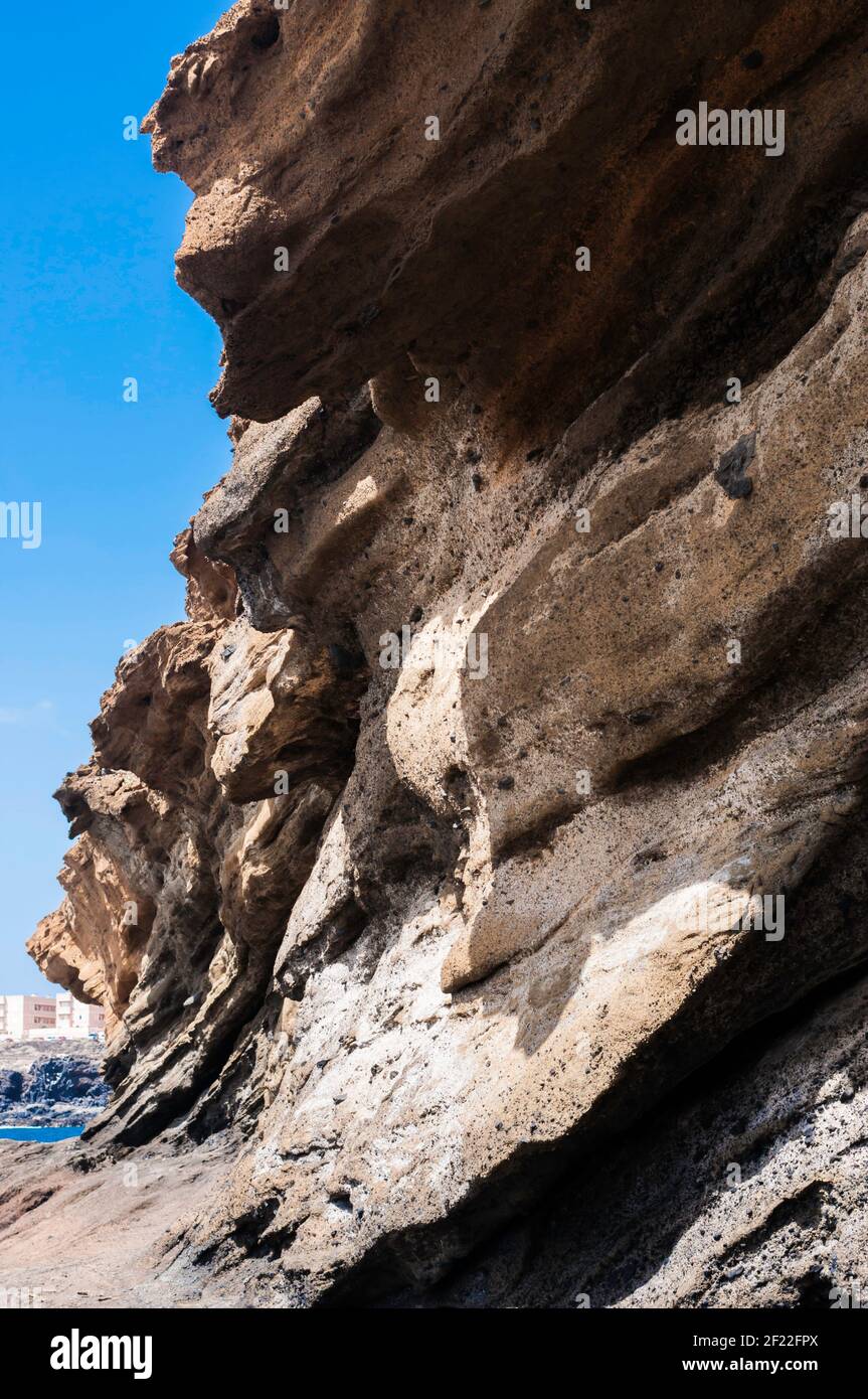 Washed out sandstone rock hi-res stock photography and images - Alamy