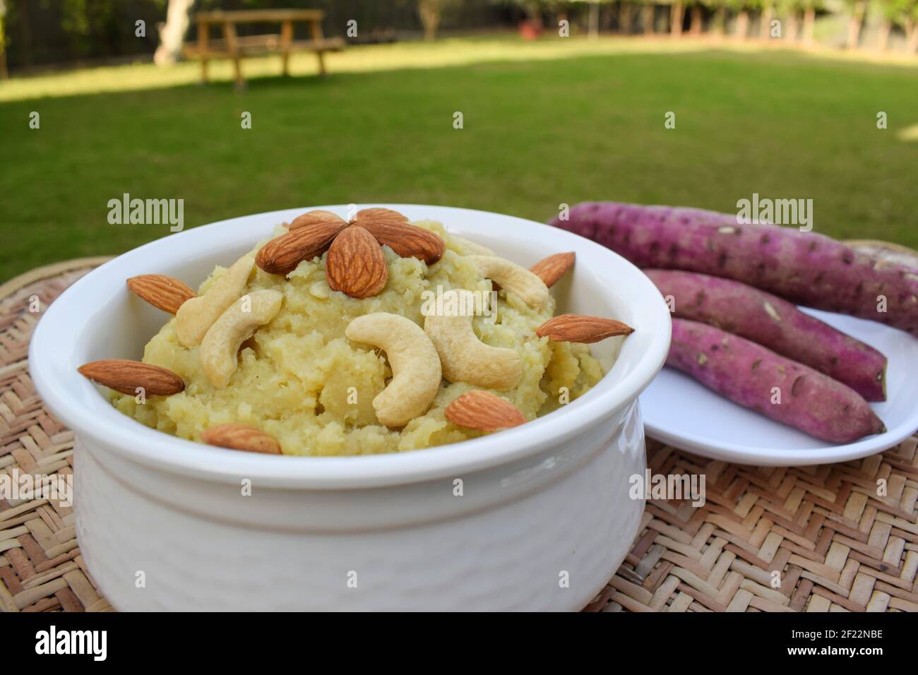 Ratalu cha sheera hi-res stock photography and images - Alamy
