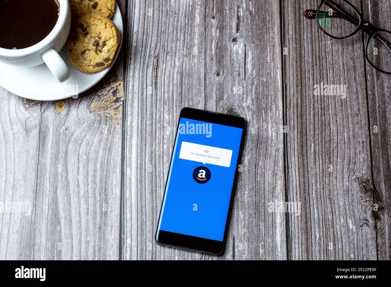 Smart home app hi-res stock photography and images - Alamy