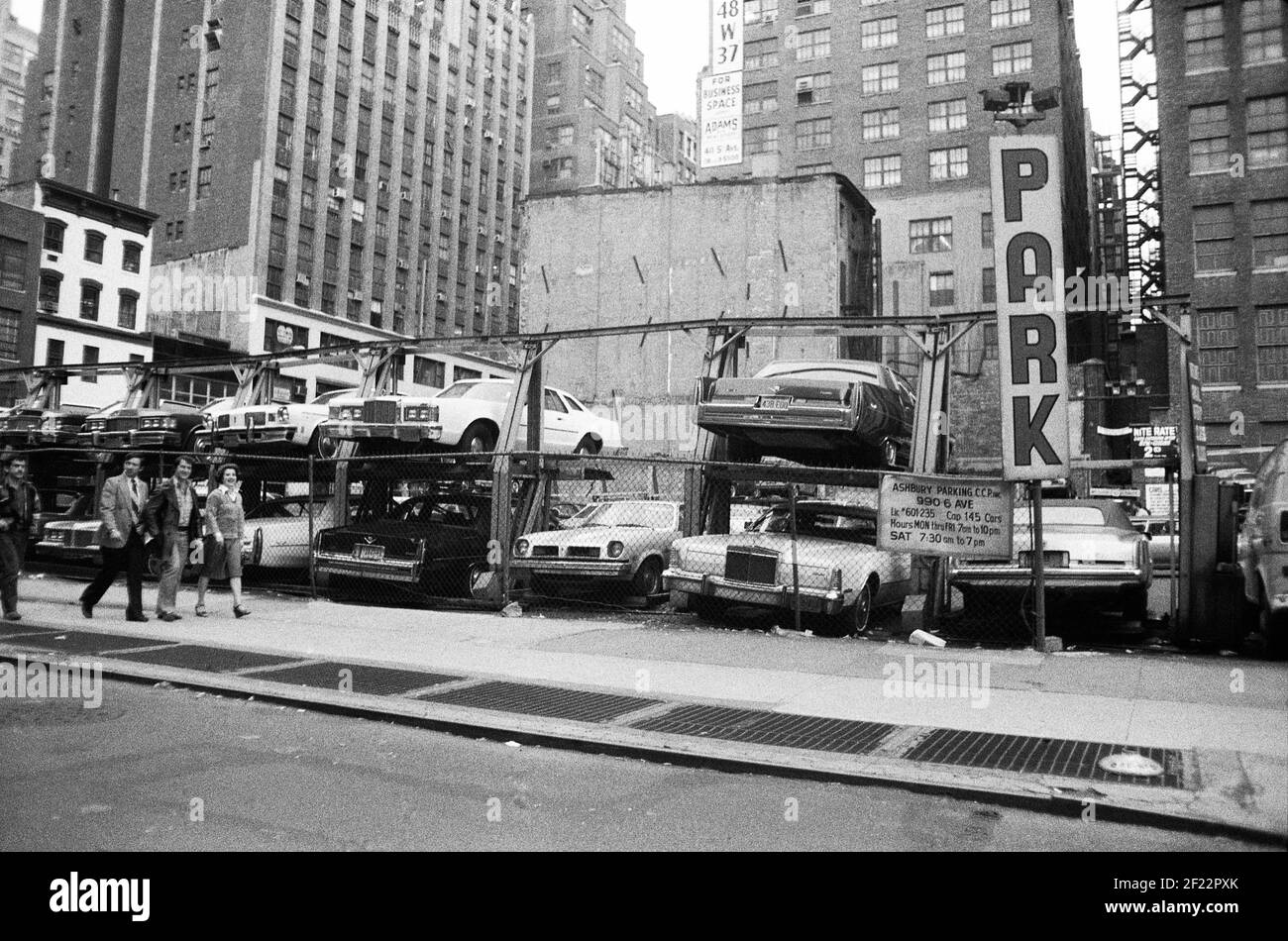 Street parking 1970s Black and White Stock Photos & Images - Alamy