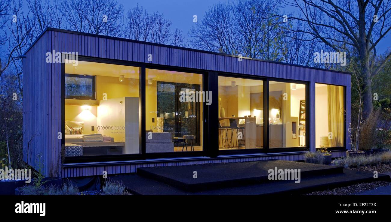 Tiny house, living on 40 square meters, exhibition house, Dortmund ...