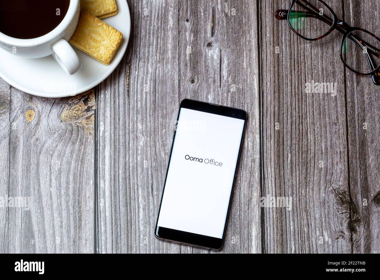 Ooma app hi-res stock photography and images - Alamy