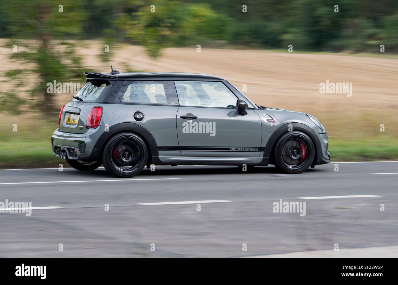 2017 F56 Mini Challenge 210 - limited edition hot hatch sports car ...