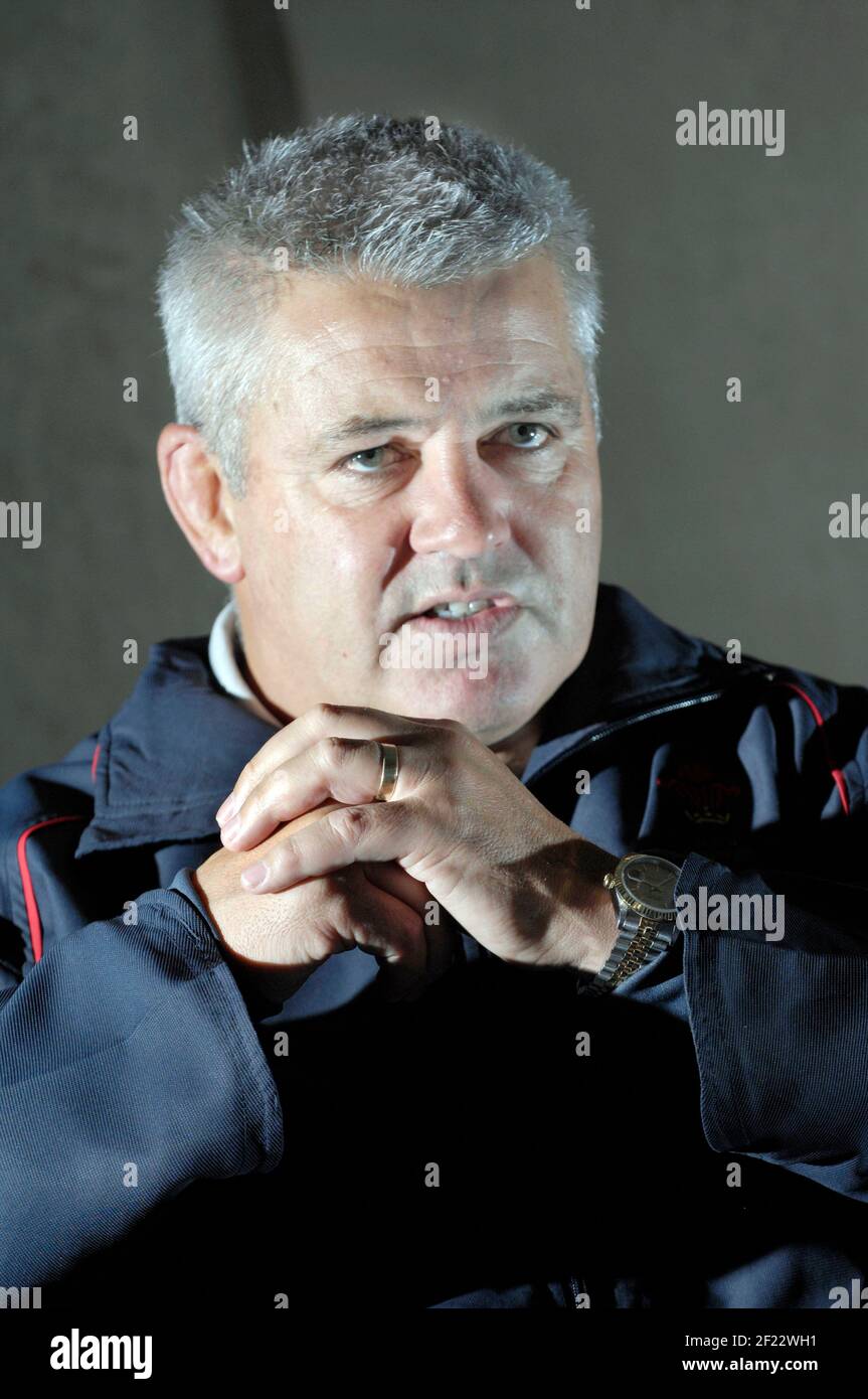 WARREN GATLAND WALES RUGBY COACH. 26/11/09 PICTURE DAVID ASHDOWN Stock ...