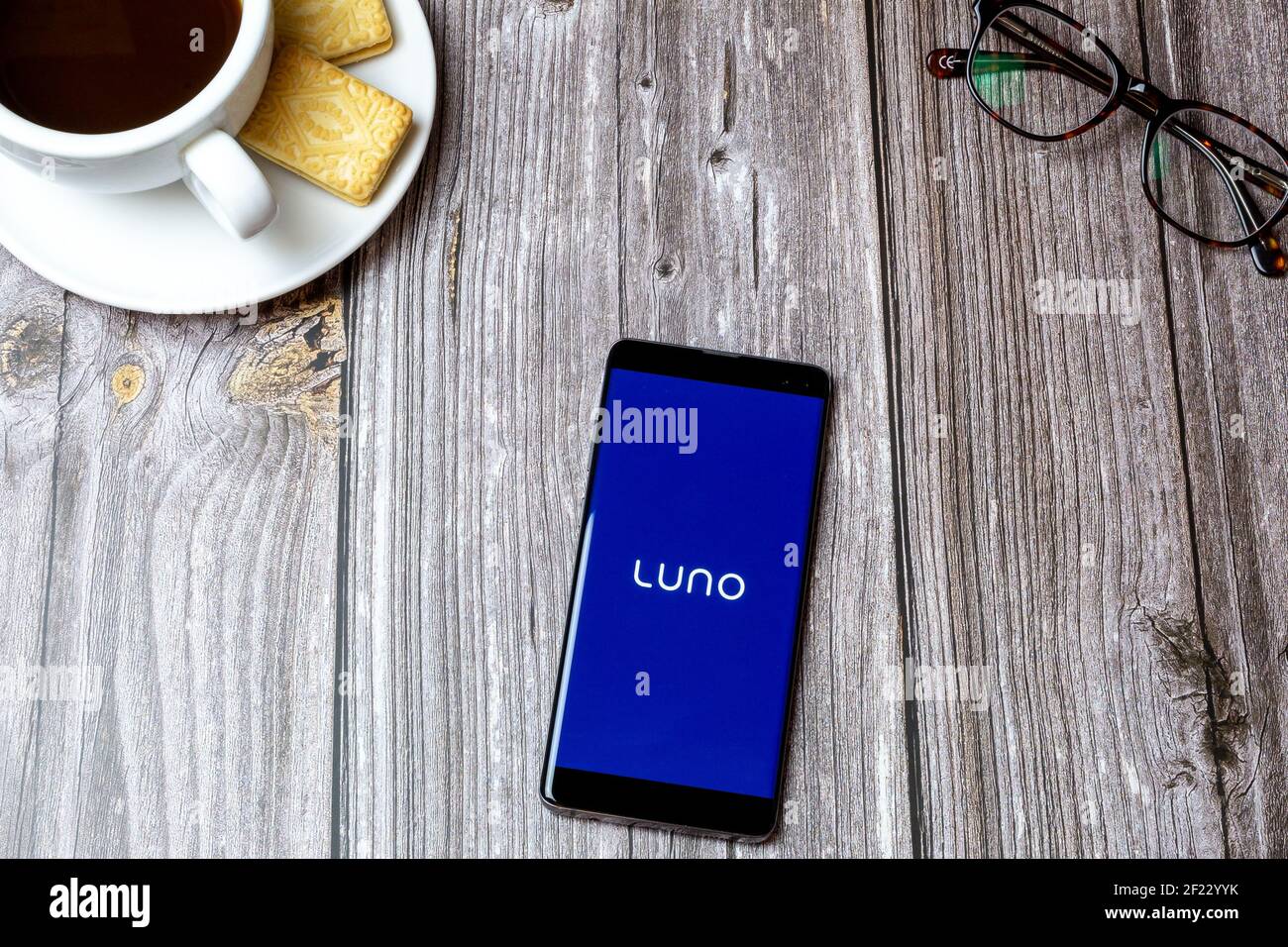 Software luno hi-res stock photography and images - Alamy