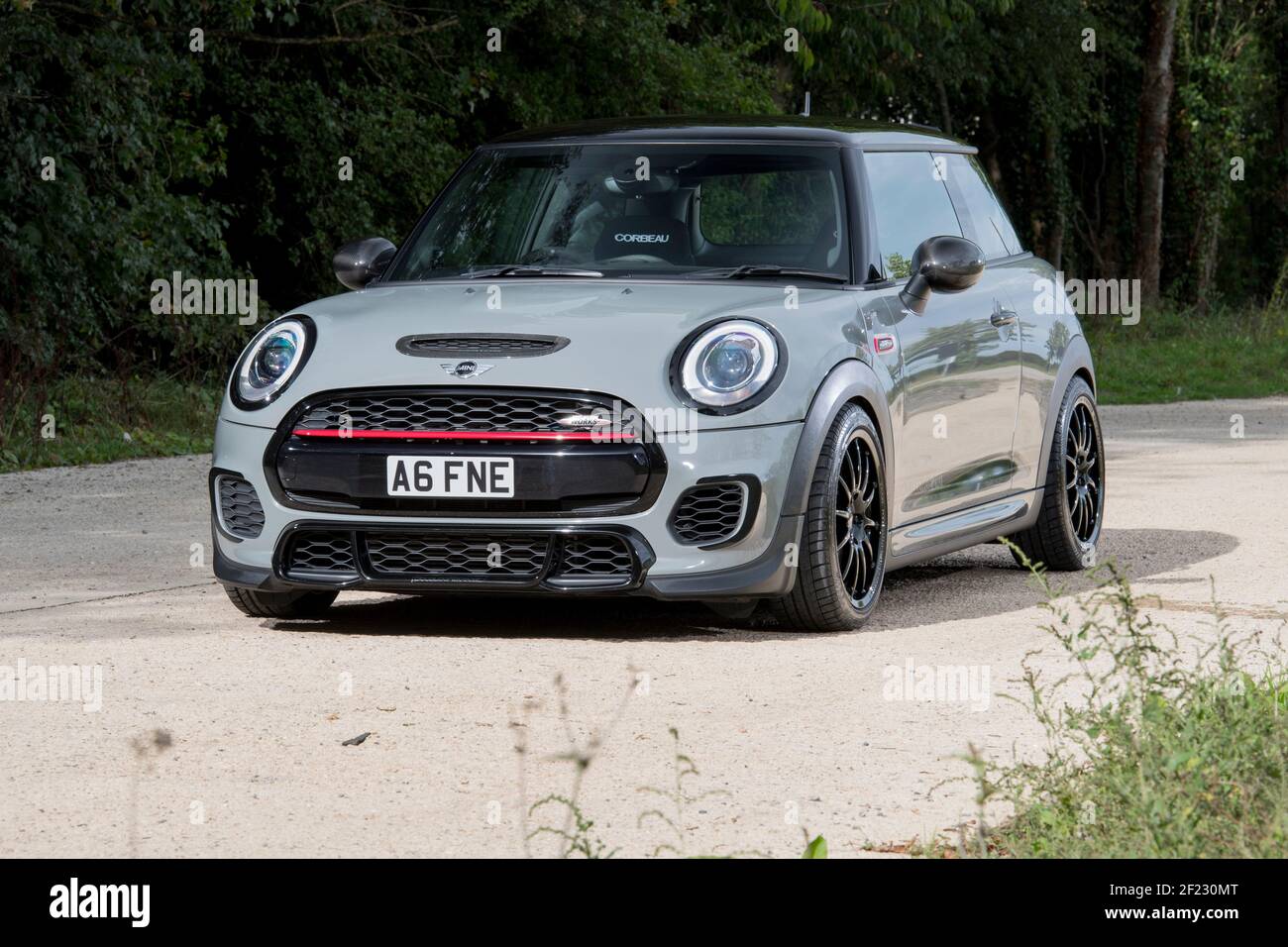 2017 F56 Mini Challenge 210 - limited edition hot hatch sports car ...