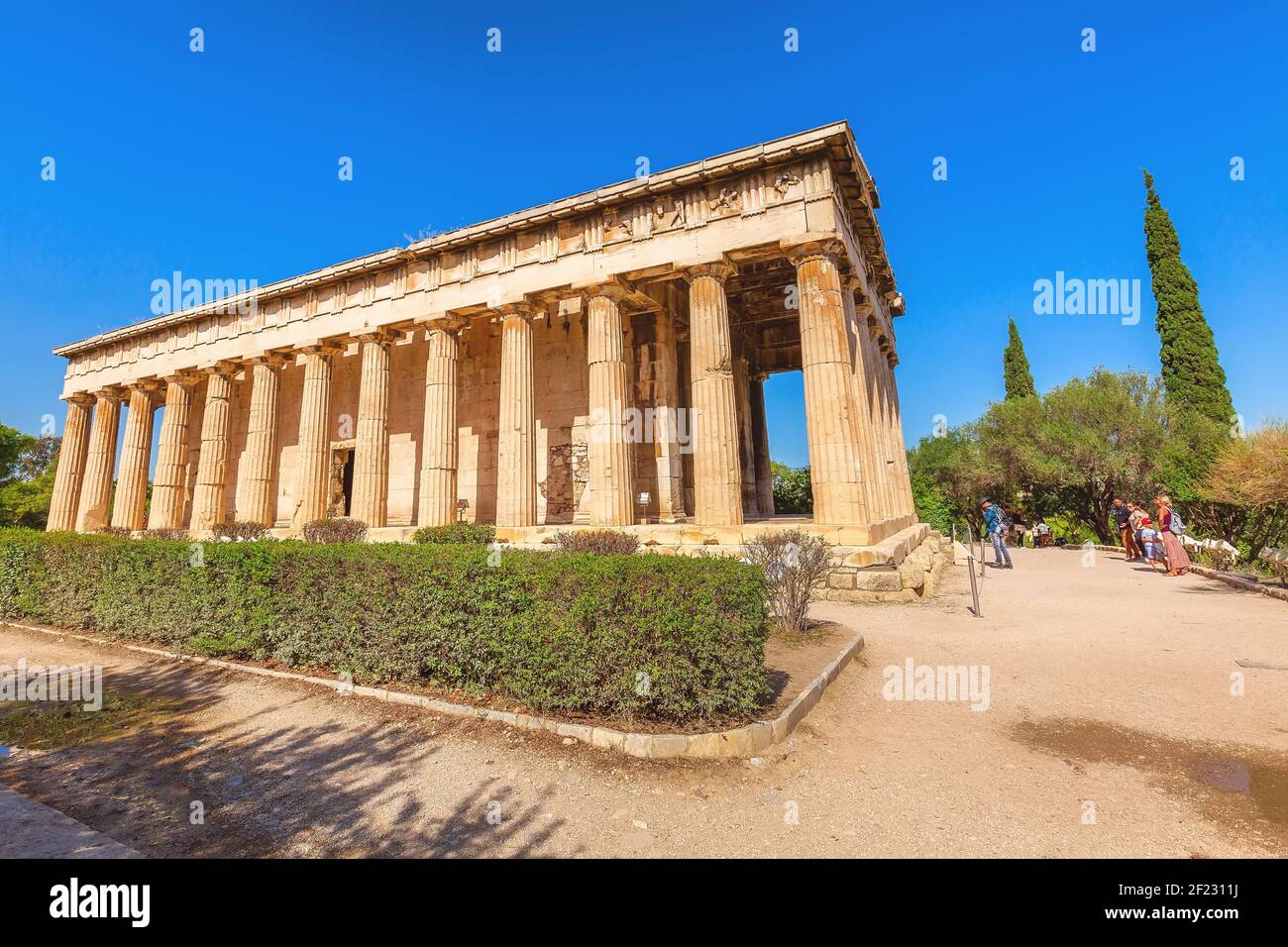 Temple of theseus athens hi-res stock photography and images - Alamy