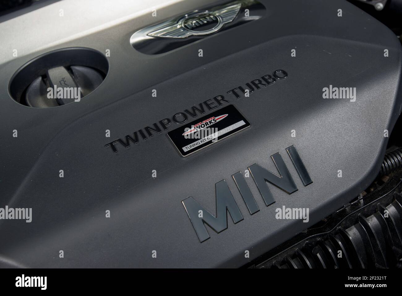 2017 F56 Mini Challenge 210 - limited edition hot hatch sports car ...