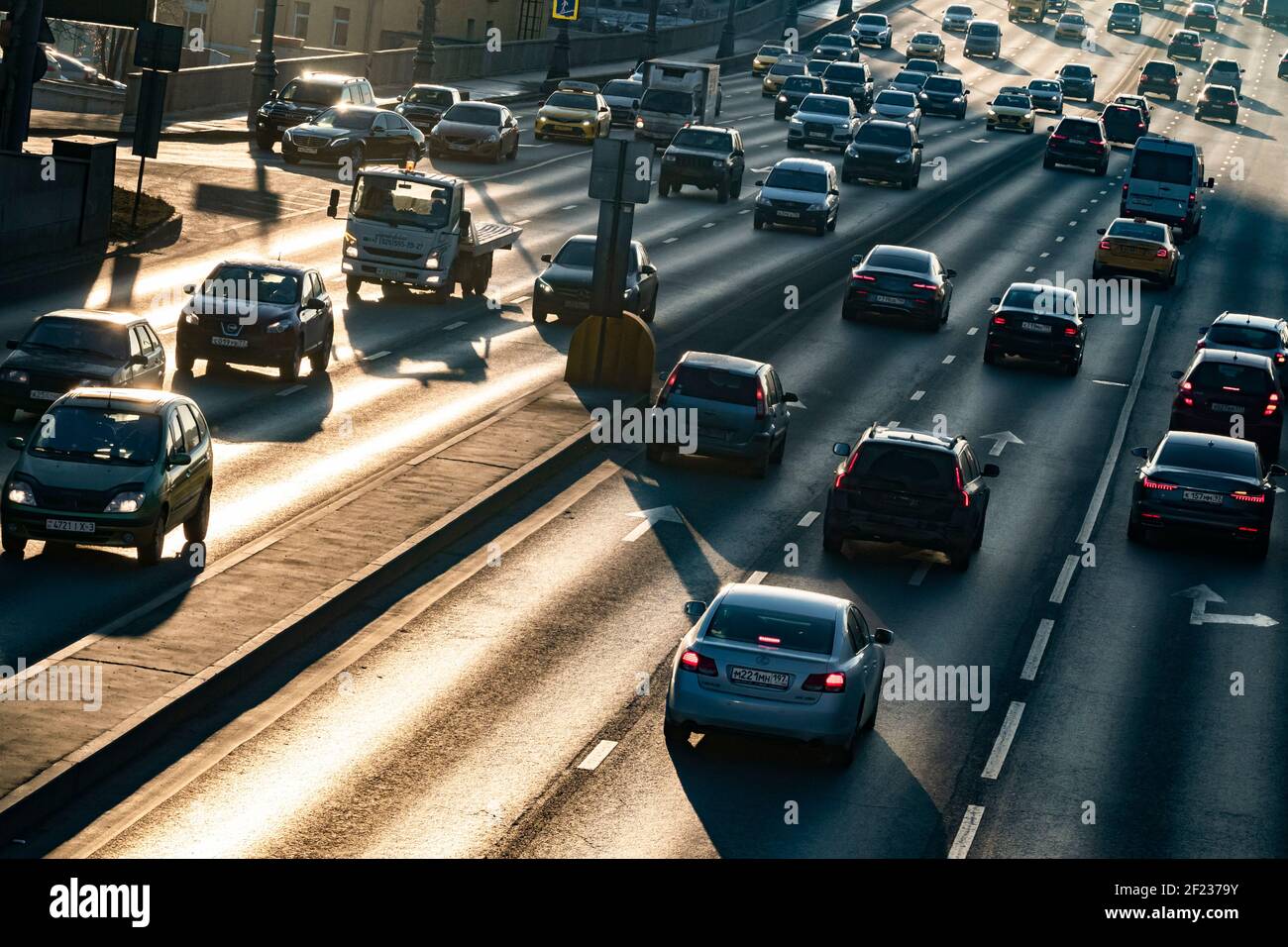 Road traffic in Moscow, Russia Stock Photo - Alamy