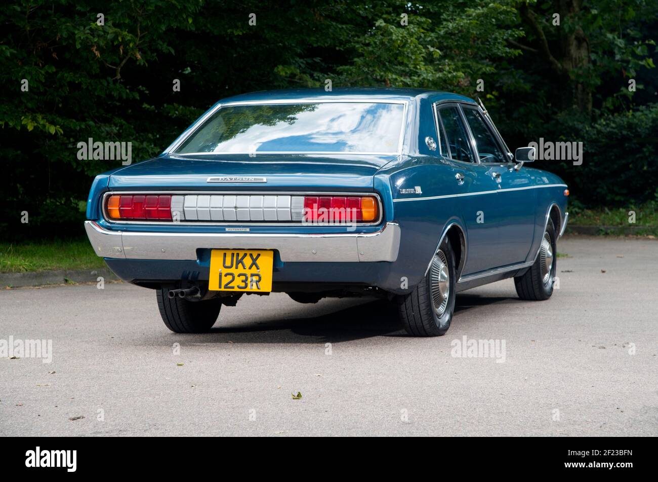 1977 Datsun 200L Japanese saloon car Stock Photo - Alamy