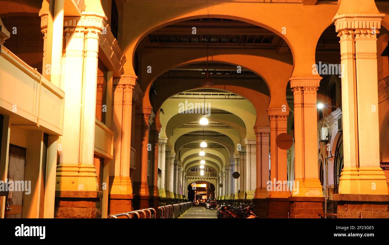 Kuala lumpur, malaysia light rail hi-res stock photography and images ...