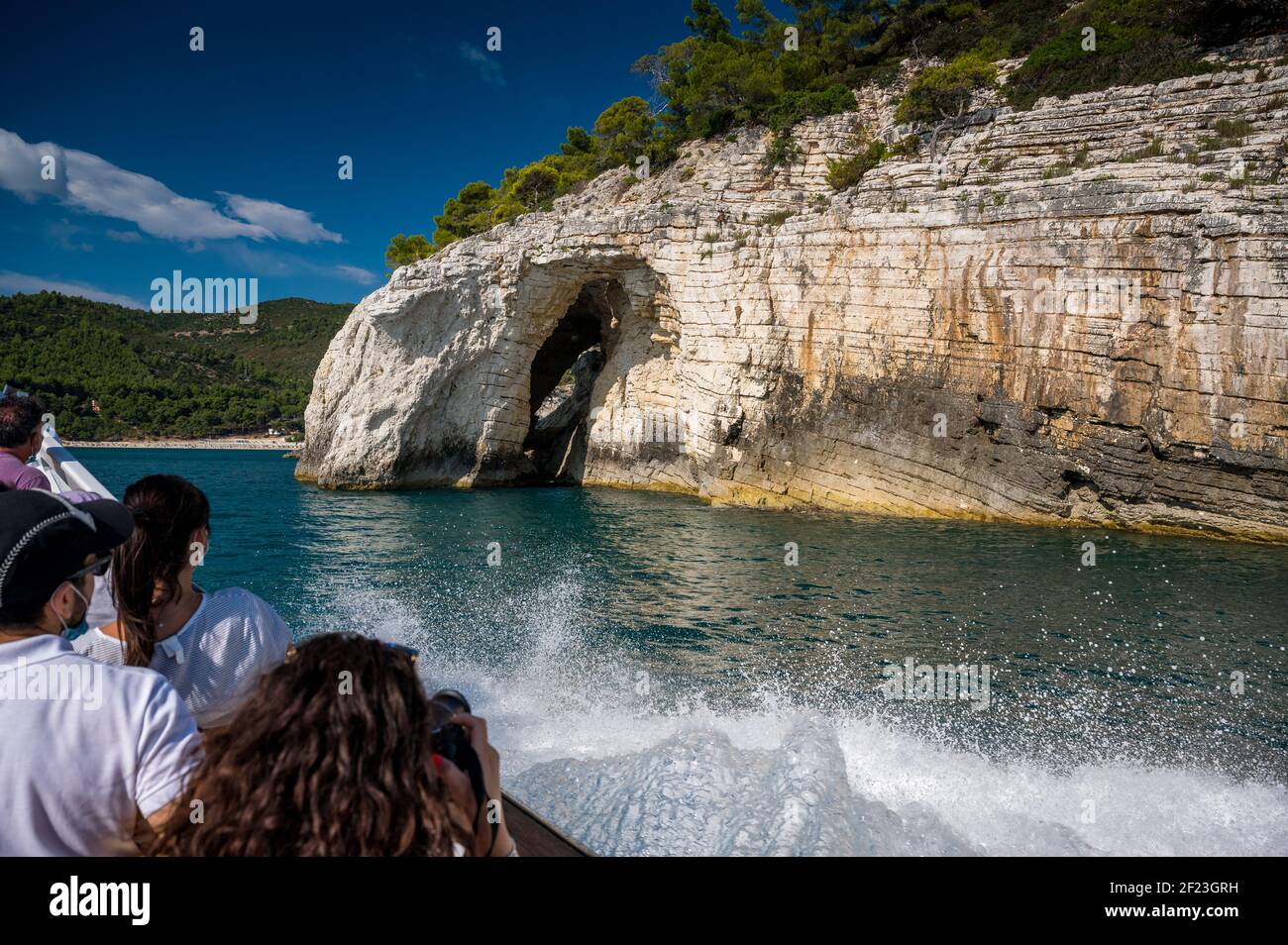 Gargano coast with sea cave (Grotta) in Puglia Stock Photo - Alamy