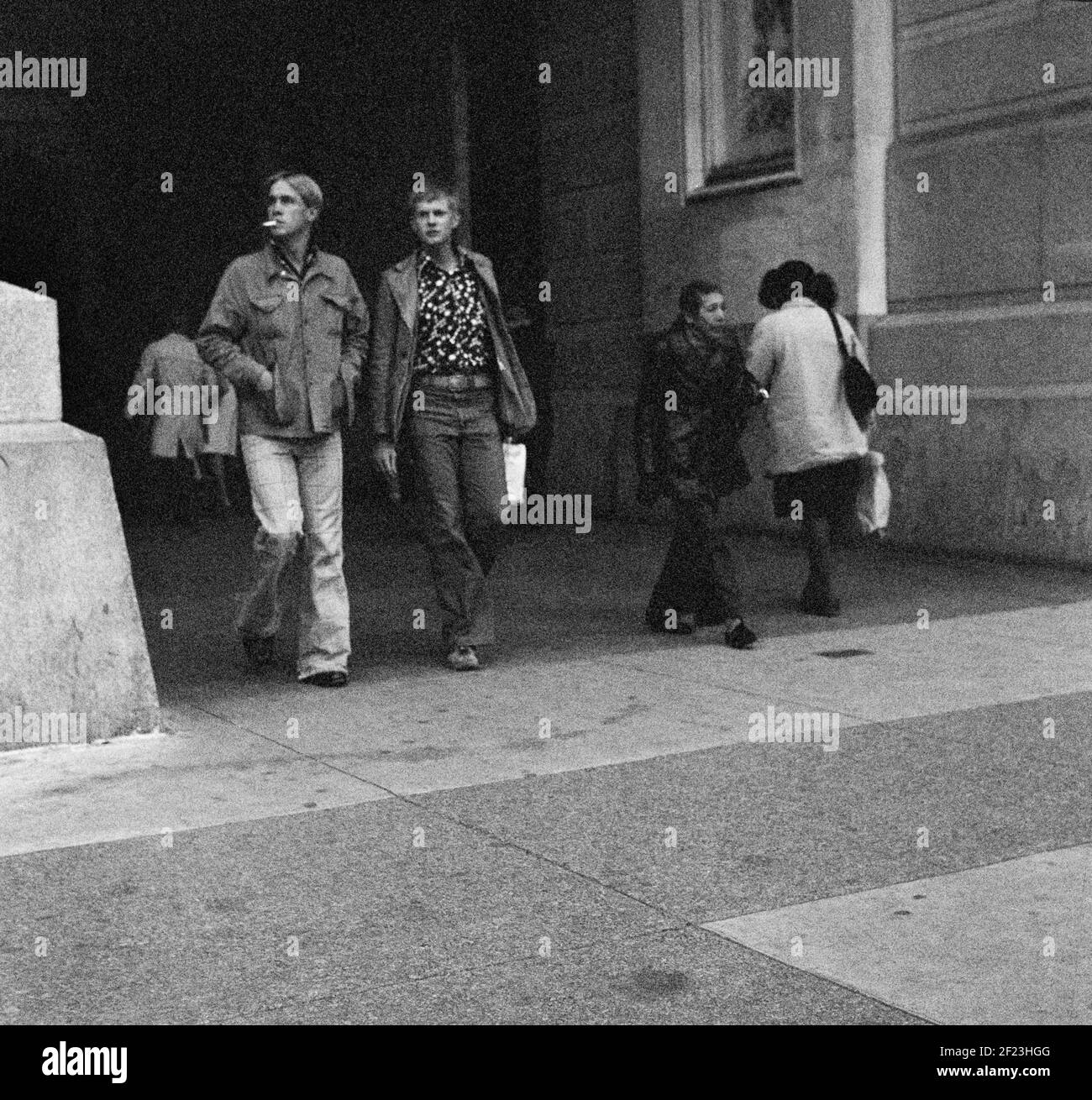 1976 men Black and White Stock Photos & Images - Alamy