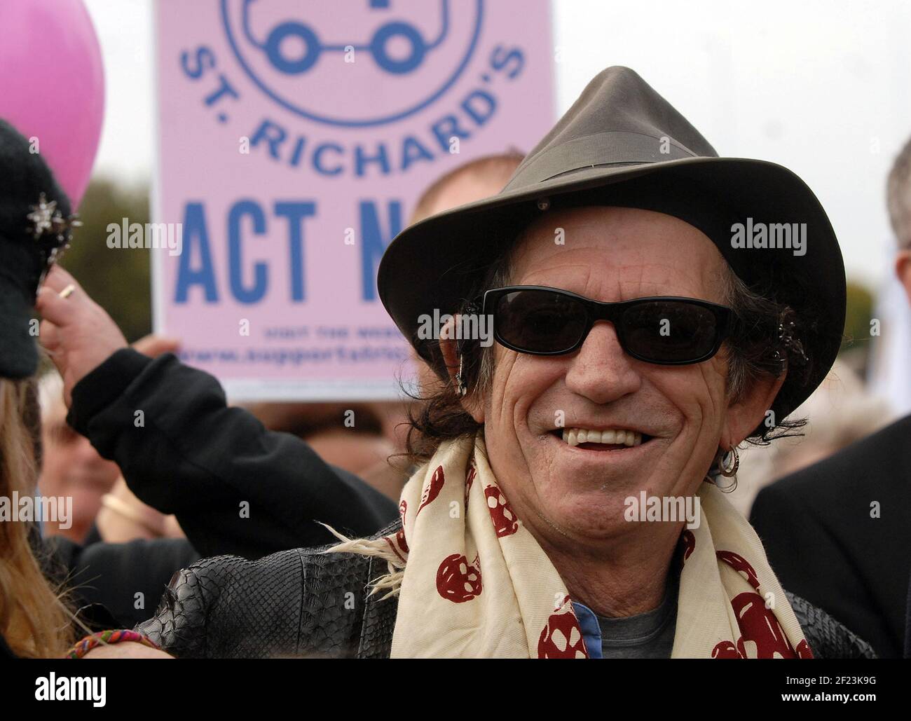 rolling stone keith richard leads the march to save st. richards ...