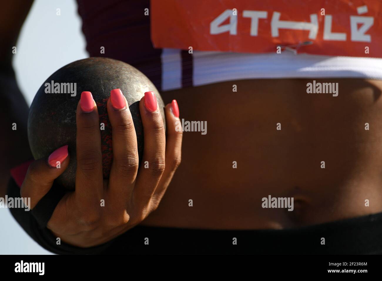 Illustration in women shot put during the Athletics French ...