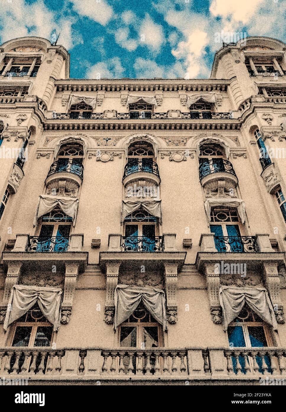 Opulent building hi-res stock photography and images - Alamy