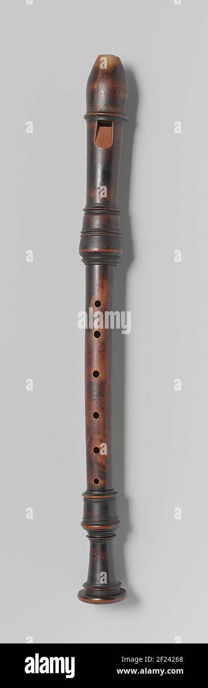 Alto recorder.altblute, labeled E: Singon Stock Photo - Alamy
