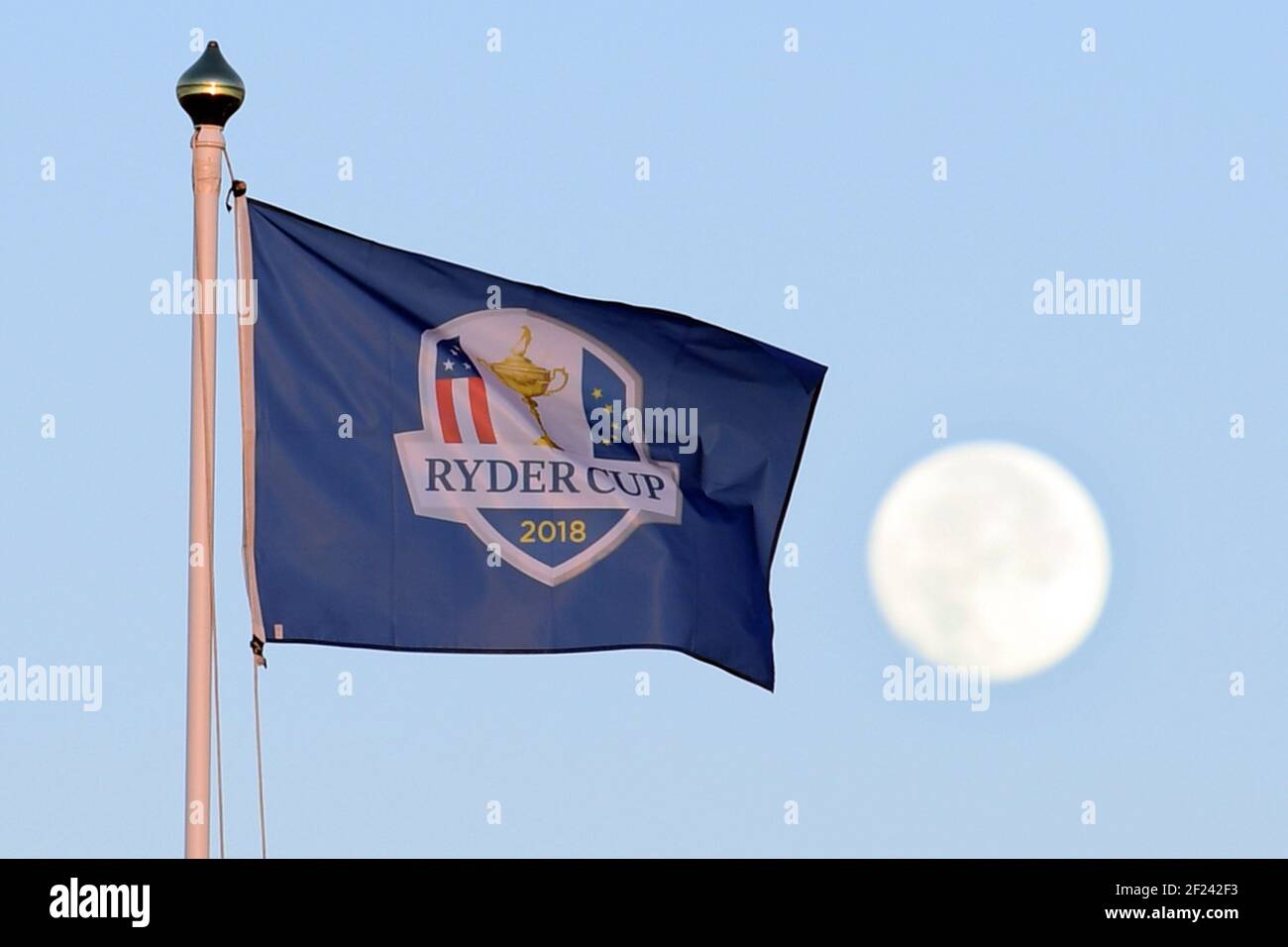 Ryder cup flag hi-res stock photography and images - Alamy