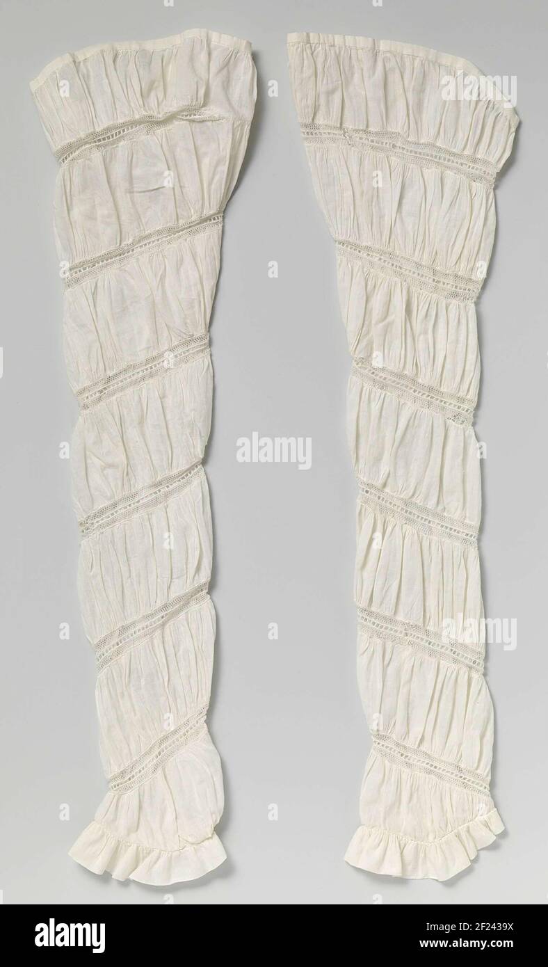 Mameluke sleeves hi-res stock photography and images - Alamy