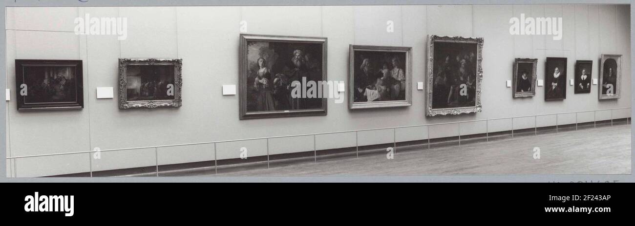 Wall with paintings of rembrandt students; Rembrandt, the master and ...