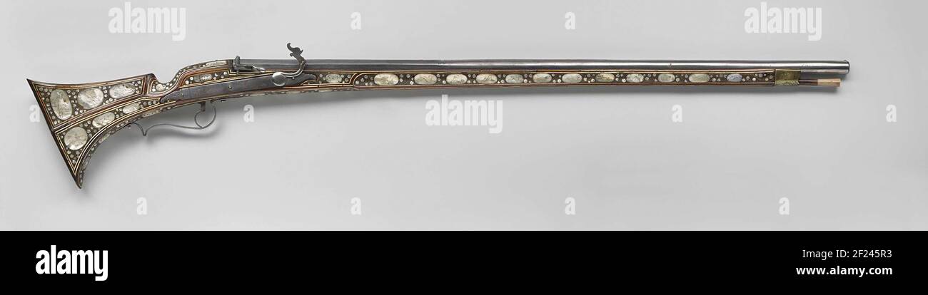 Musket With Matchlock High Resolution Stock Photography and Images - Alamy