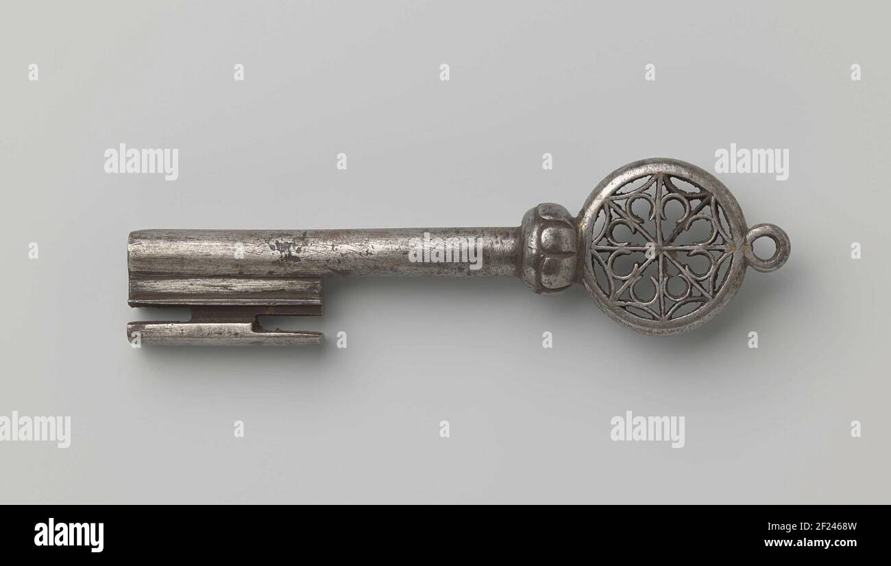 Pijpsleutel.Pipe key so-called "Venetian key" with rose into the round ...