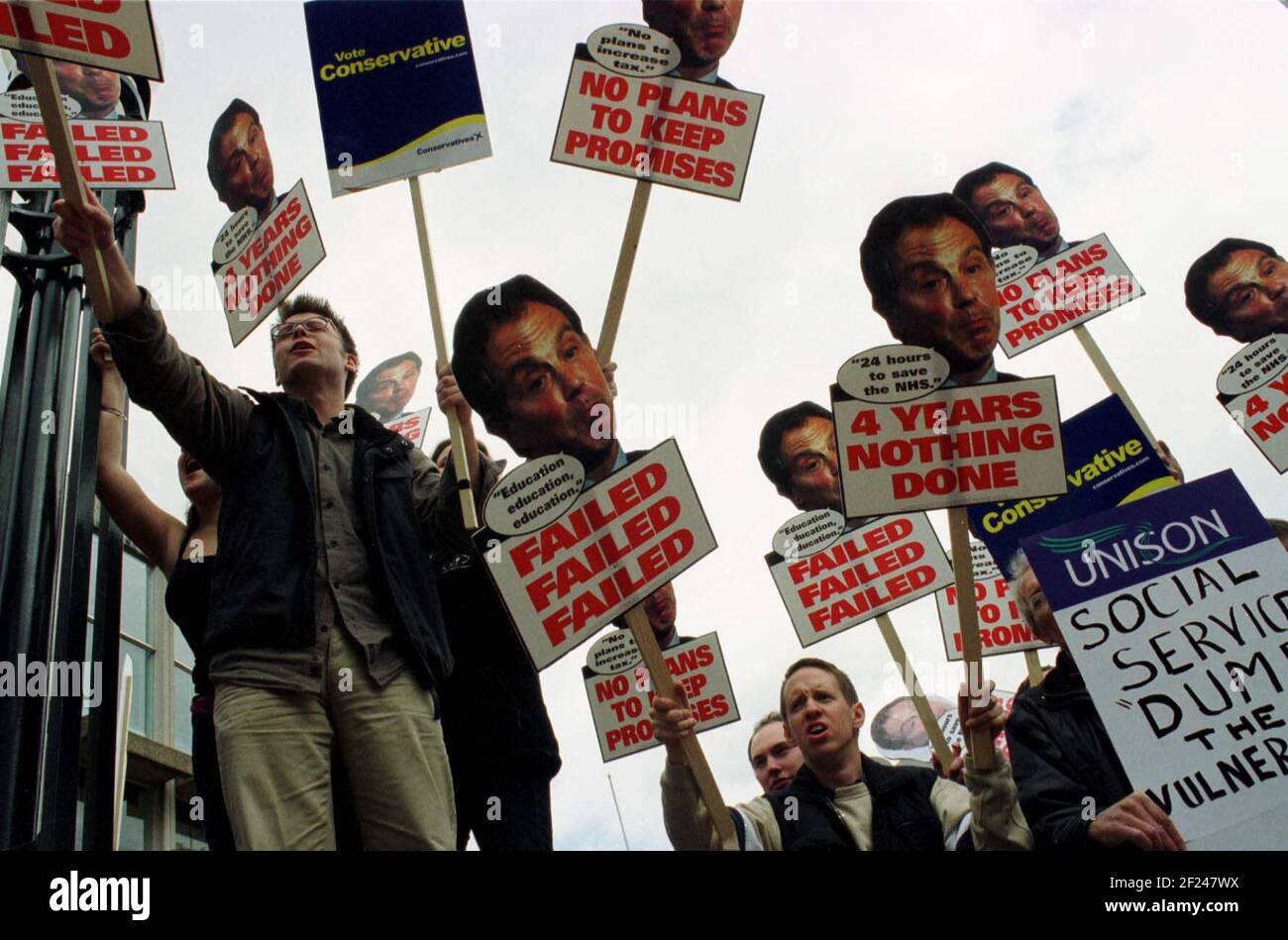 Tory supporters before Tony Blair May 2001 launches the Labour ...