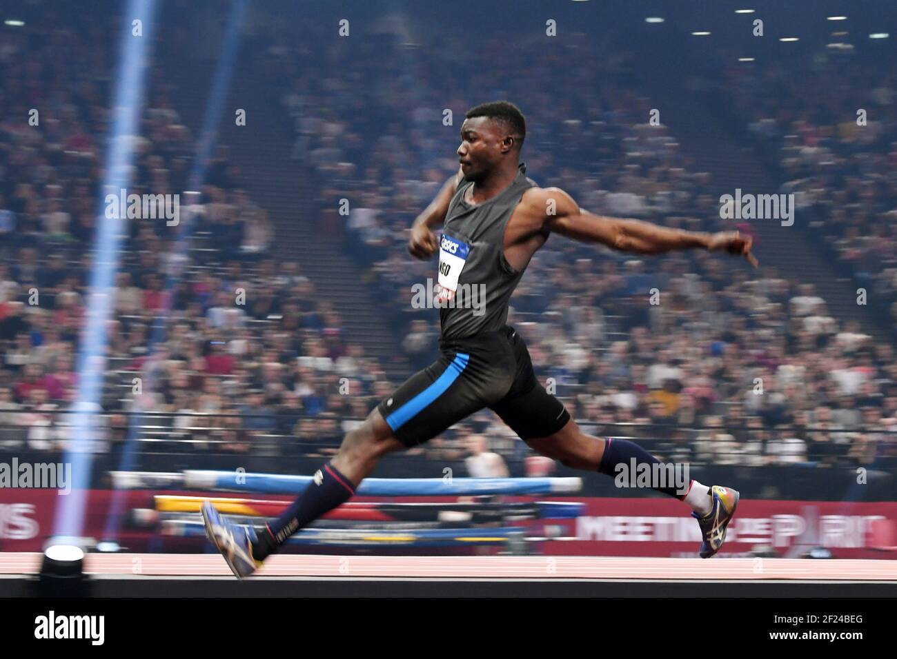 Hugues zango hi-res stock photography and images - Alamy