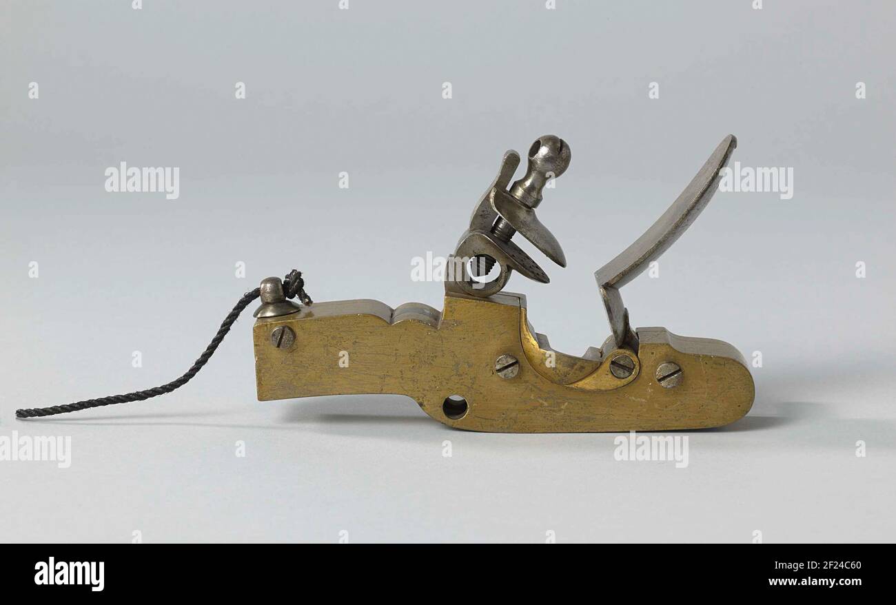 Gunlock (Flintlock) .Ruds gun lock (flint lock) with brass house and ...