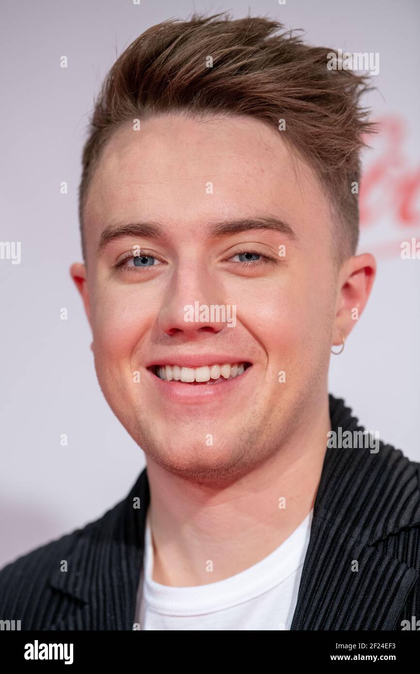 Roman kemp hi-res stock photography and images - Alamy