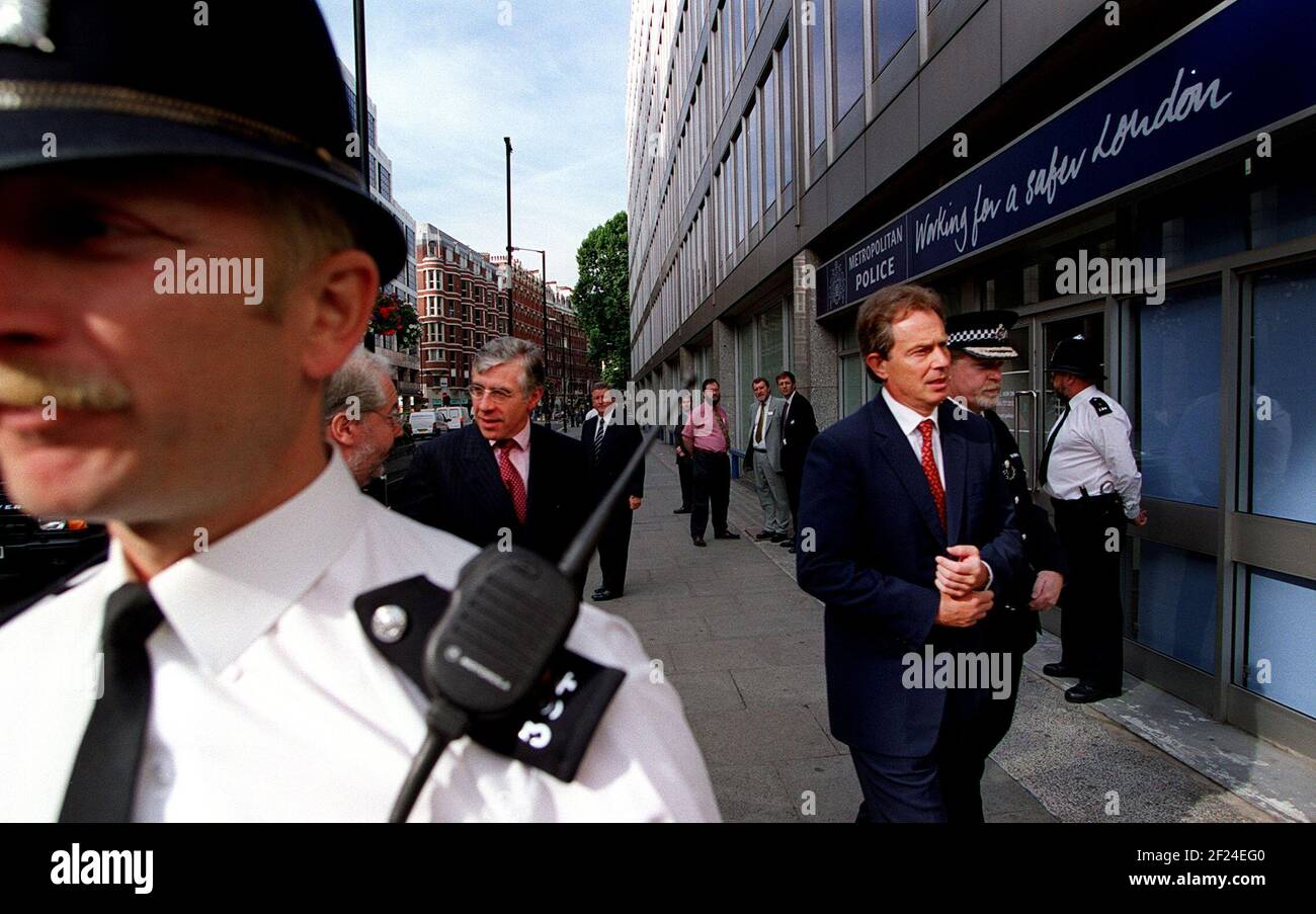 Tony blair arrives hi-res stock photography and images - Alamy