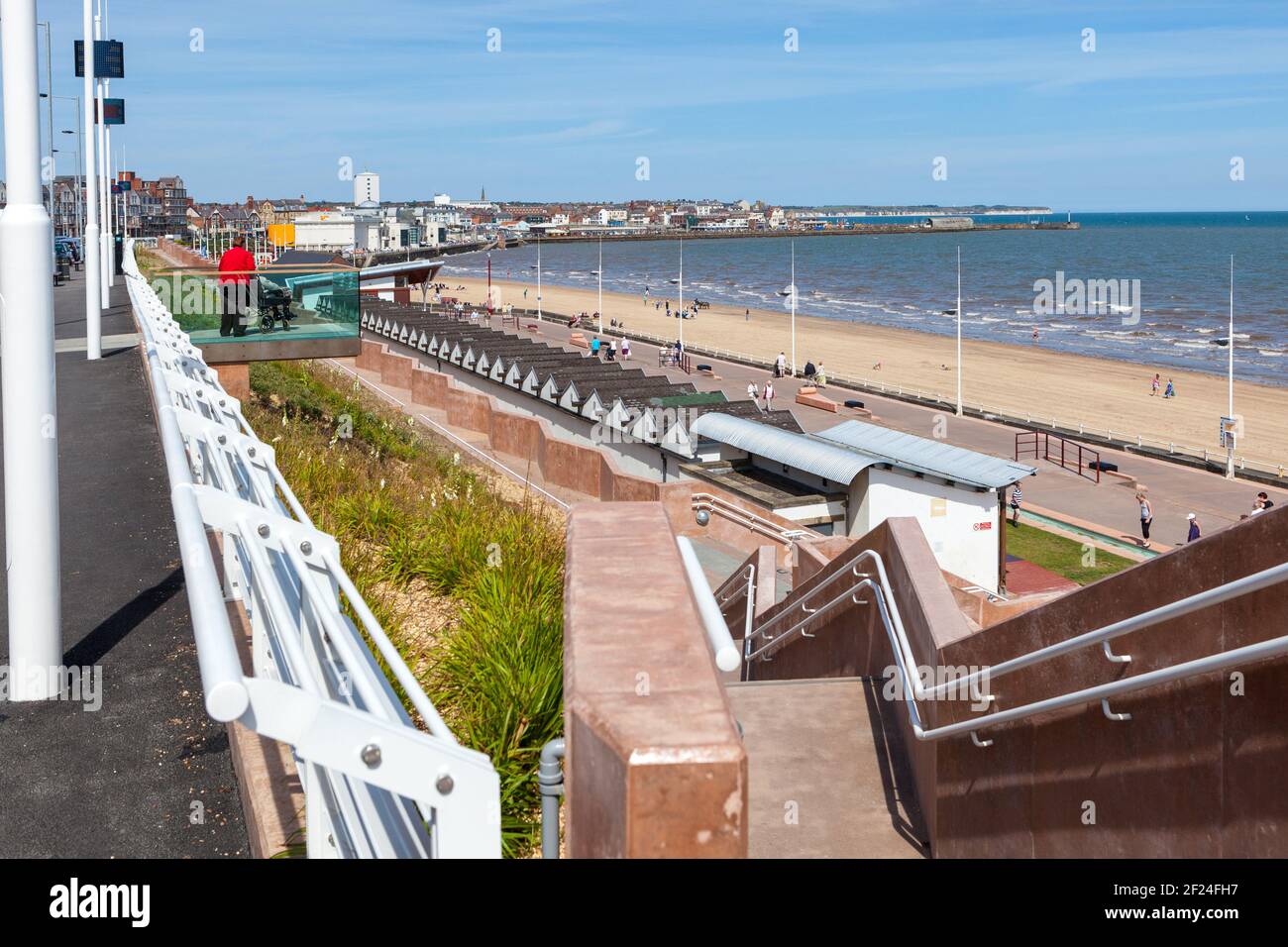 Bridlington sea front hi-res stock photography and images - Alamy