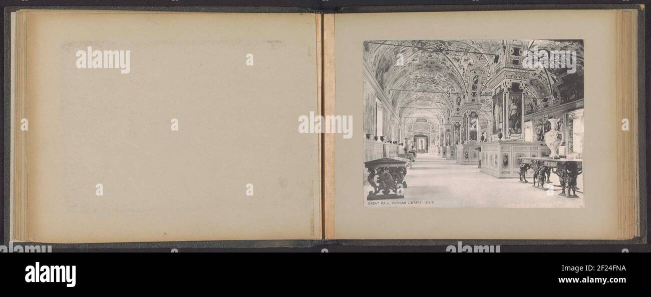 Great hall, Vatican library Stock Photo - Alamy