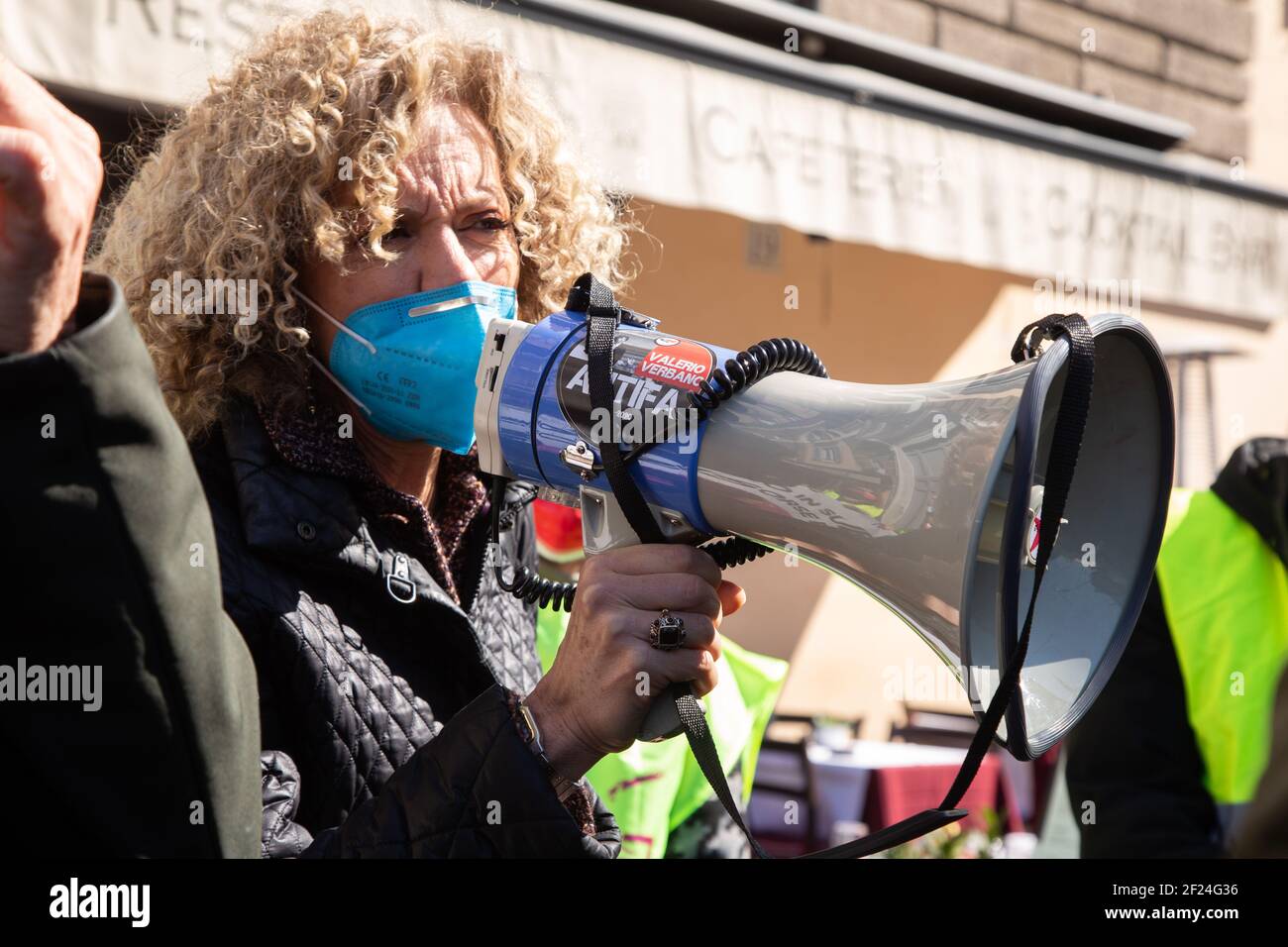Senator Monica Cirinnà during flashmob organized by "Liberare Roma" Movement in Piazza del ...