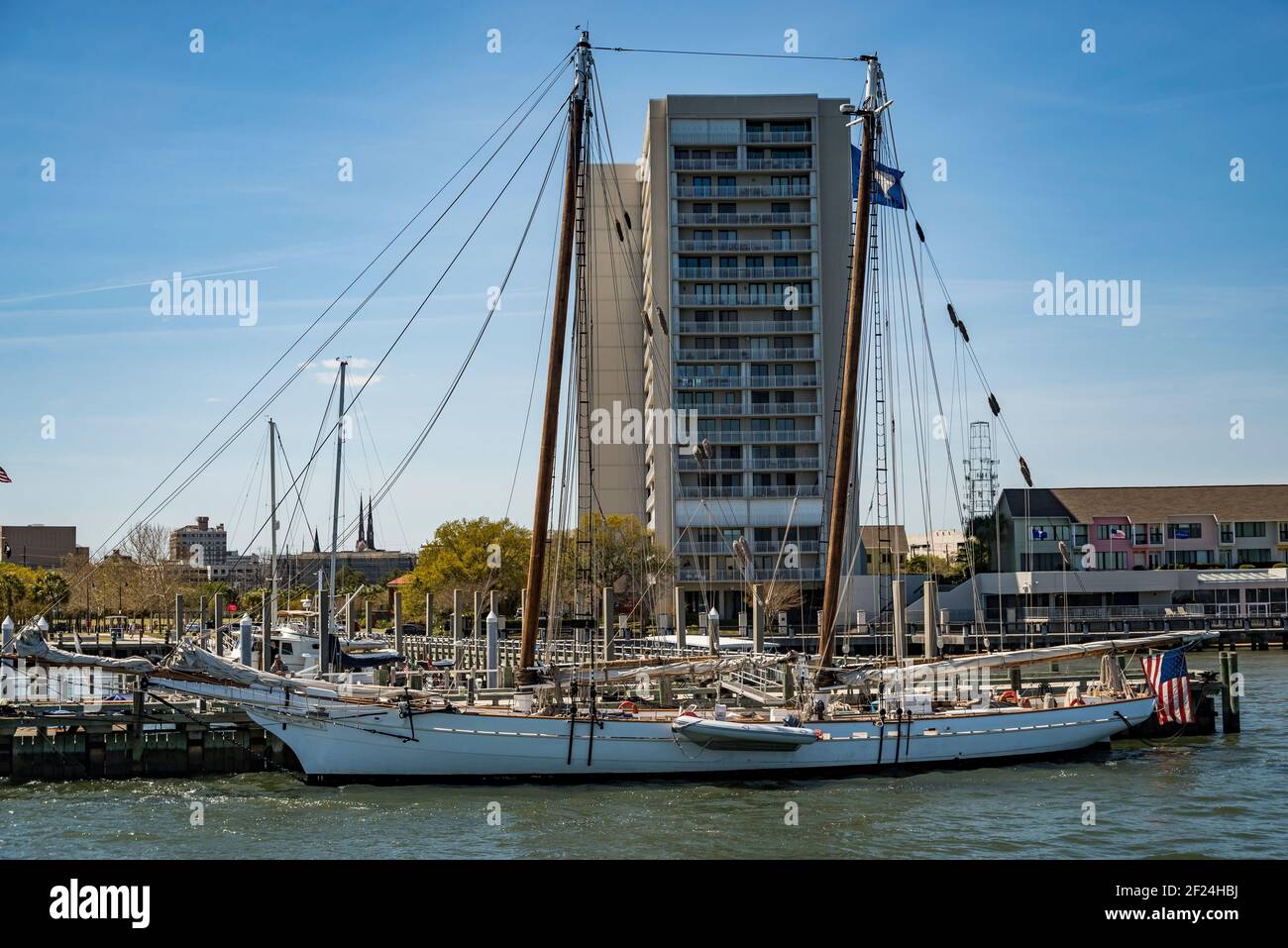 Charleston Boat Dock High Resolution Stock Photography and Images - Alamy