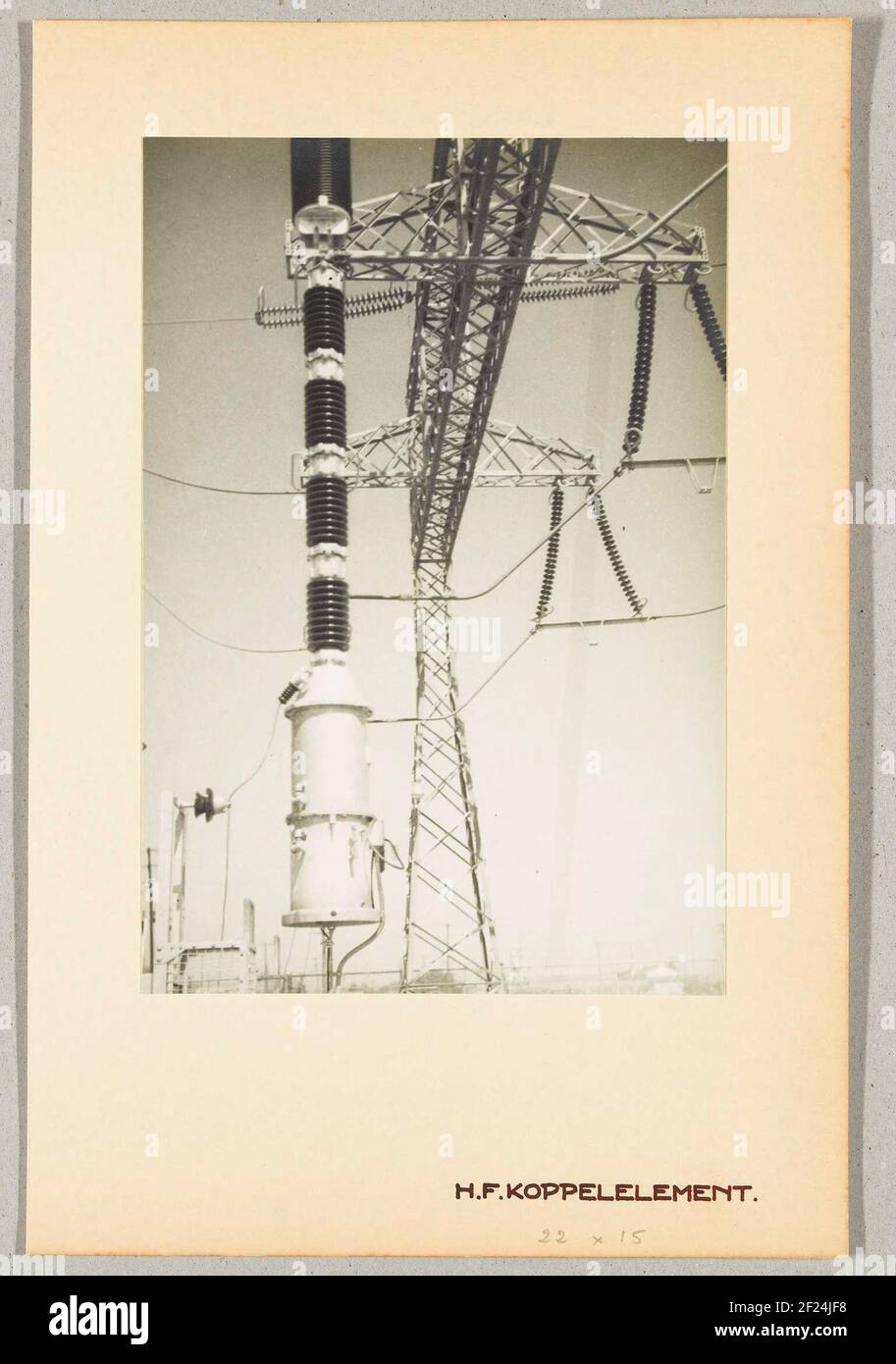 Coupling element at an electricity machine at unknown location in the ...