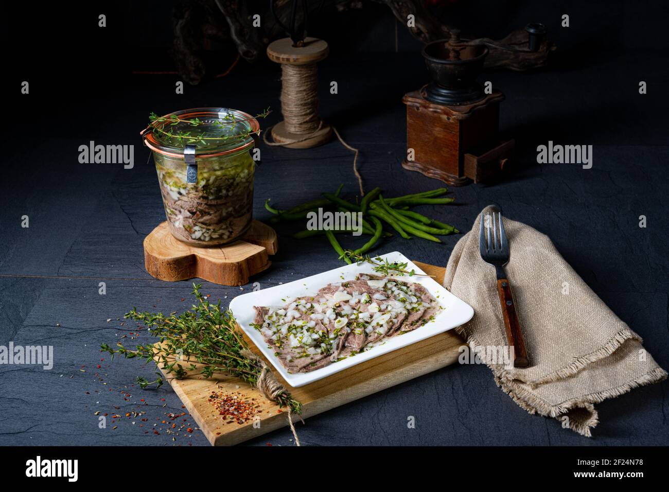 Delicious cold beef with vinaigrette Stock Photo - Alamy