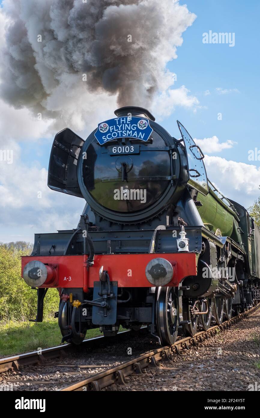 Flying scotsman train hi-res stock photography and images - Alamy