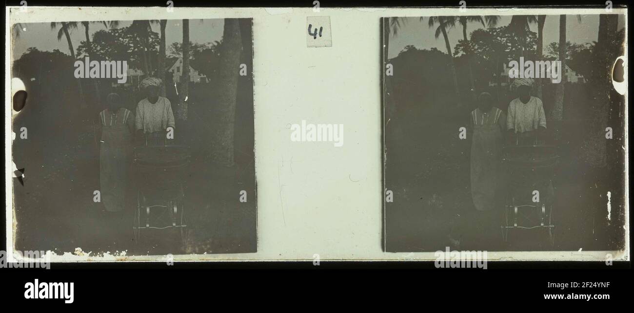 Two surinamese women hi-res stock photography and images - Alamy